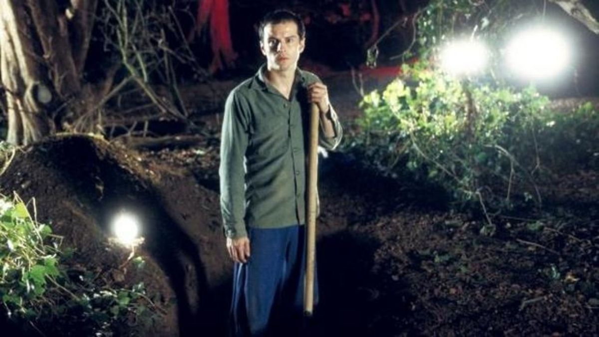 Dead Bodies - Film (2003) - SensCritique