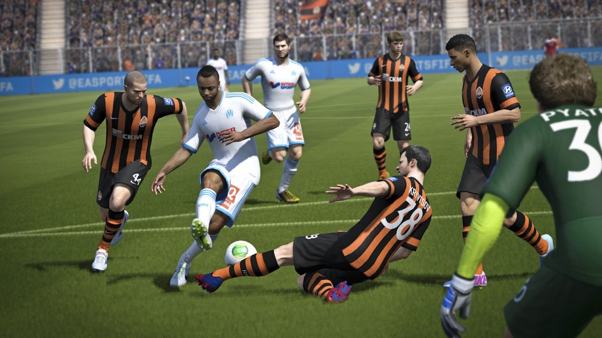FIFA 14 (2013) - Jeu vidéo - SensCritique