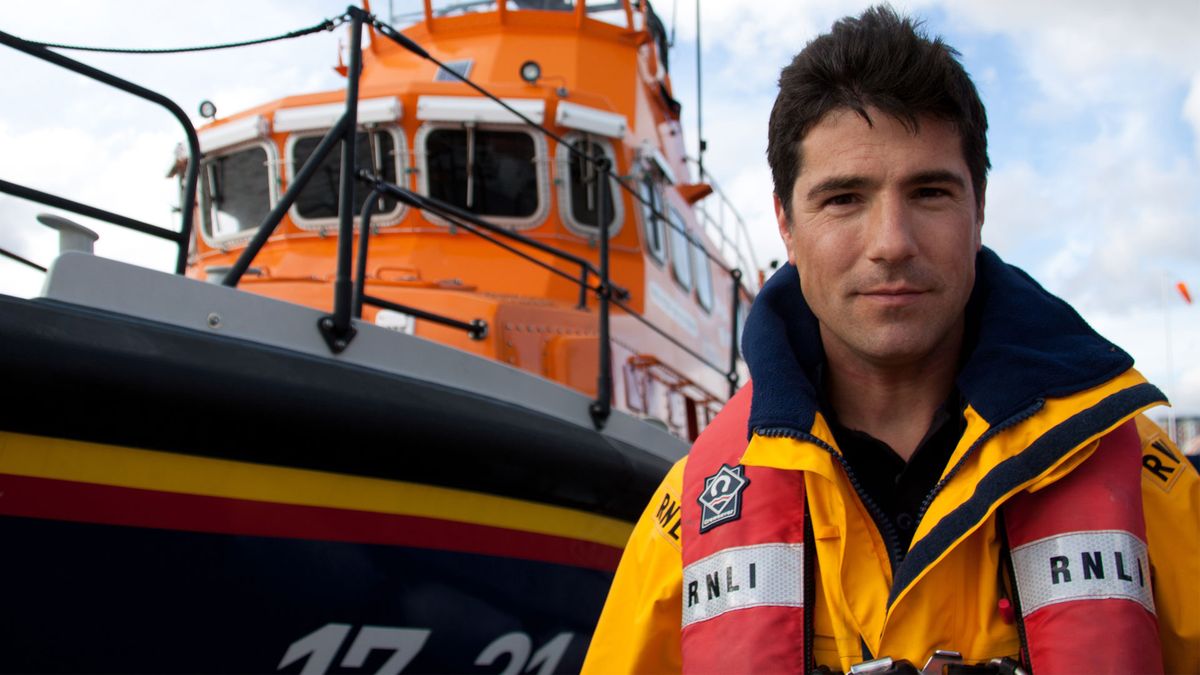 Mayday Mayday - Série (2011) - SensCritique