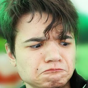 Azulek - Émission Web (2015) - SensCritique