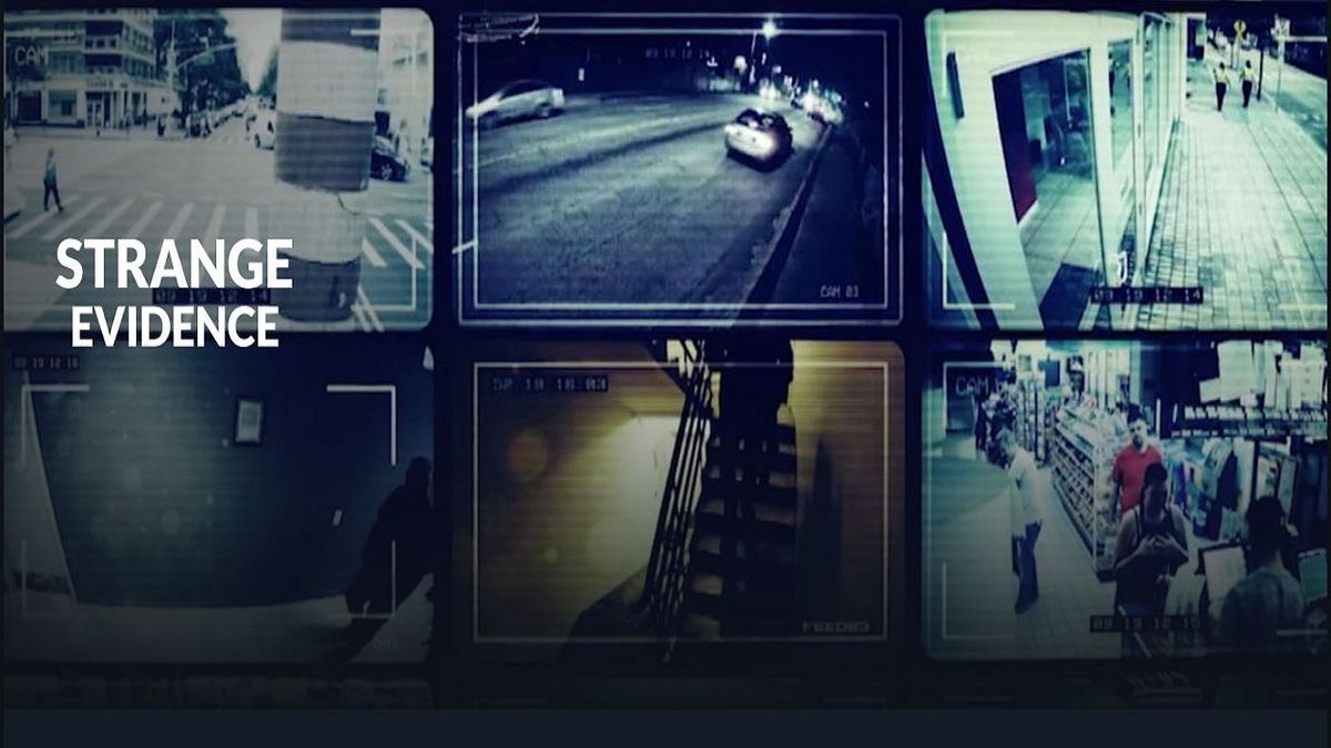 Strange Evidence - Émission TV (2017) - SensCritique