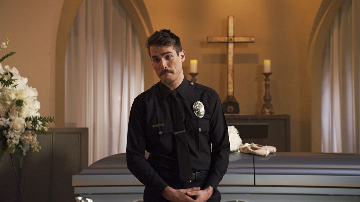 Thunder Road - Film (2018) - SensCritique