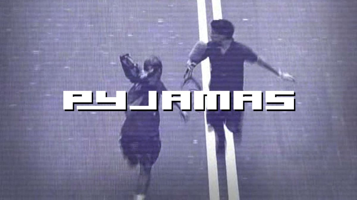 Pyjamas - Série (2001) - SensCritique