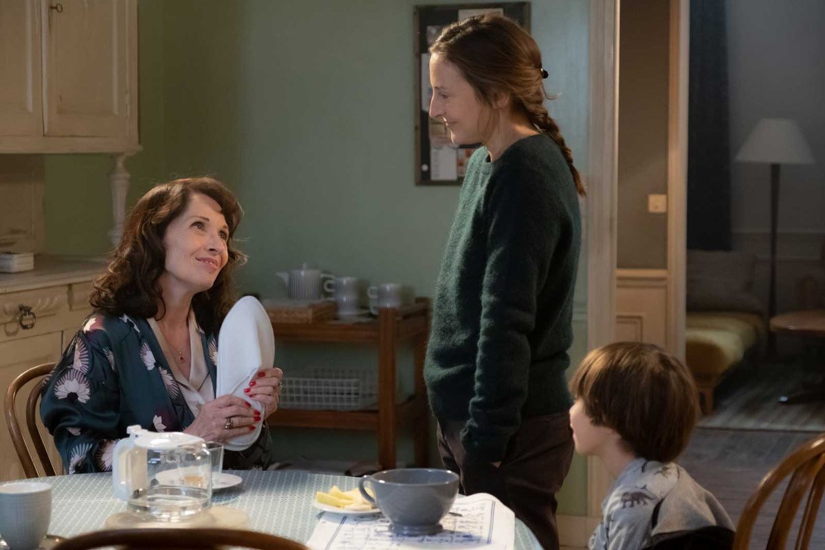 Sol - Film (2020) - SensCritique