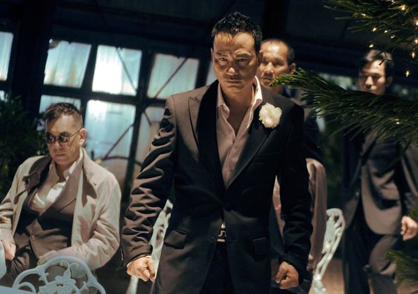 Exilé - Film (2006) - SensCritique