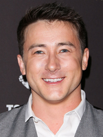 Alex Frost - SensCritique