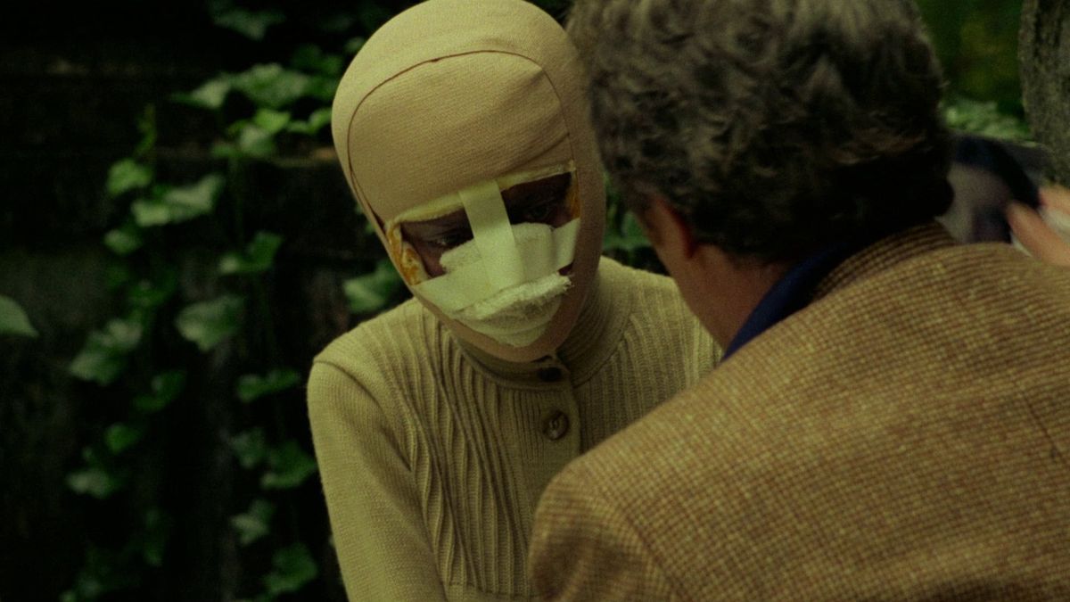 False Face - Film (1977) - SensCritique