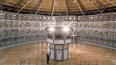 Images de La machine panoptique - SensCritique