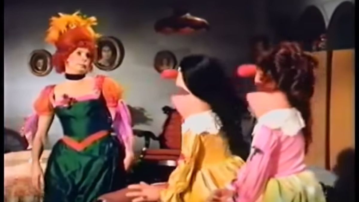 Hey Cinderella ! - Téléfilm (1969) - SensCritique