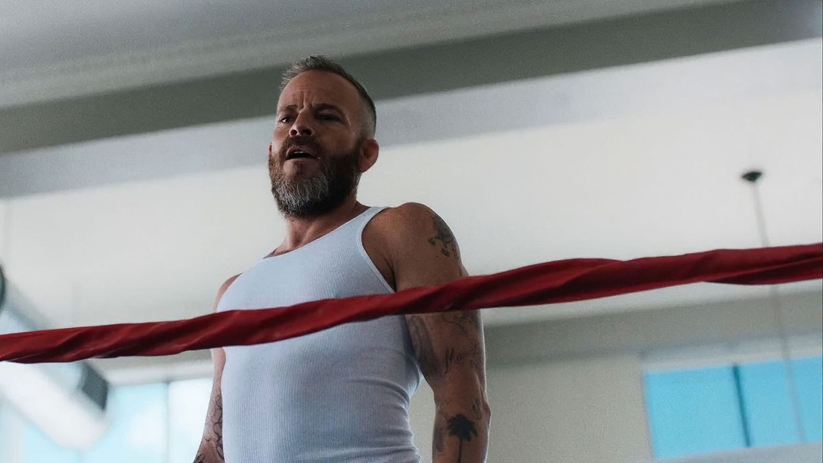 Embattled - Film (2021) - SensCritique
