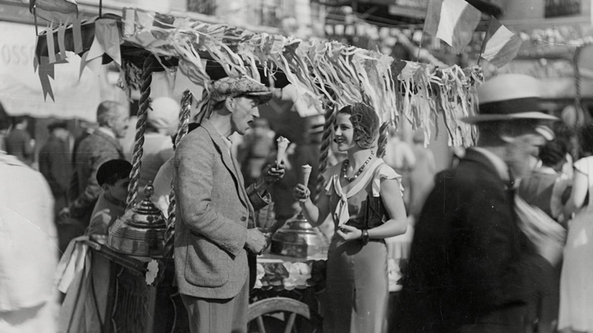 Quatorze Juillet - Film (1933) - SensCritique