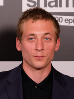 Jeremy Allen White - SensCritique