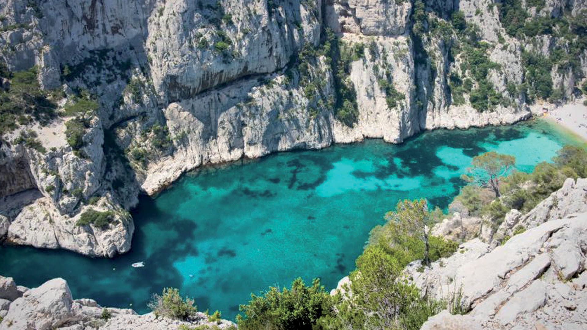 Mortelles Calanques - Téléfilm (2021) - SensCritique