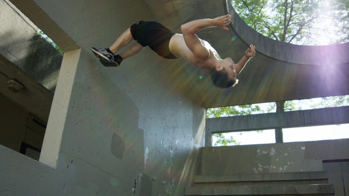 Bound by movement - Documentaire (2019) - SensCritique