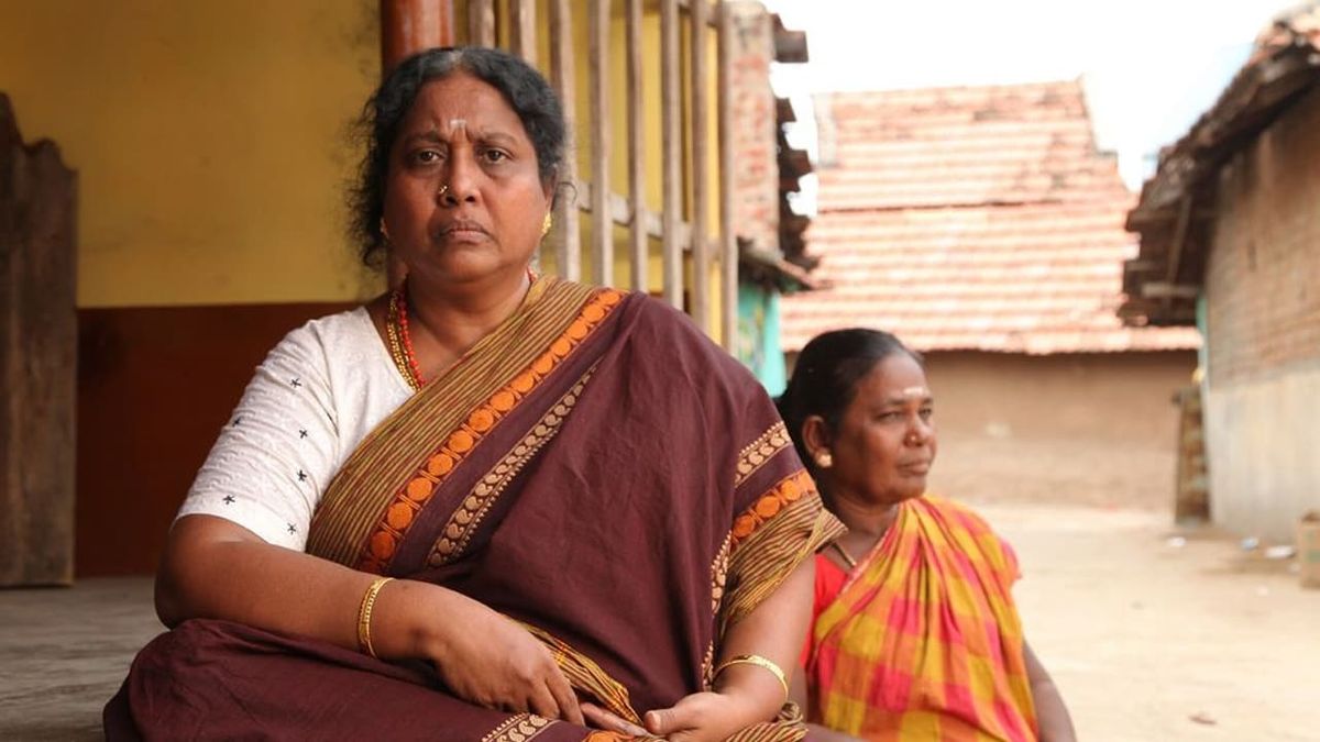 Sethum Aayiram Pon - Film (2020) - SensCritique