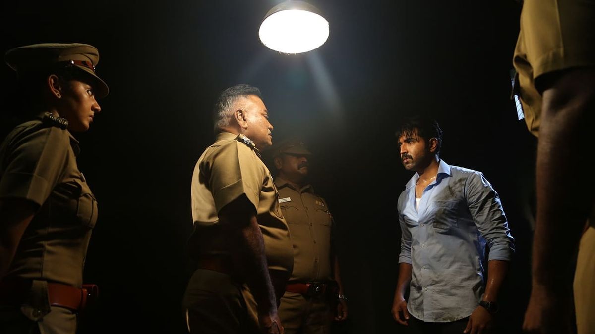 Thadam - Film (2019) - SensCritique