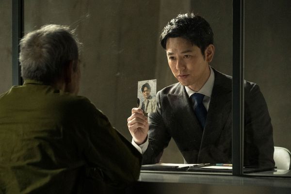 A Man - Film (2022) - SensCritique