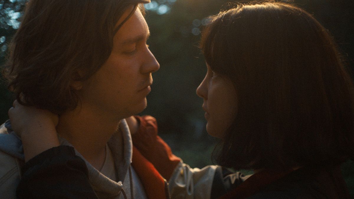 Parachute - Film (2024) - SensCritique